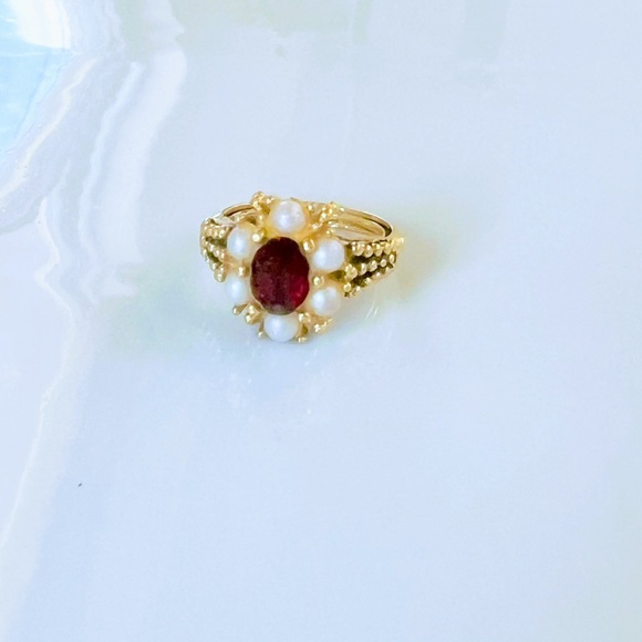 Avon | Jewelry | Vintage Golden Flower Midcentury Ring By Avon Ruby ...